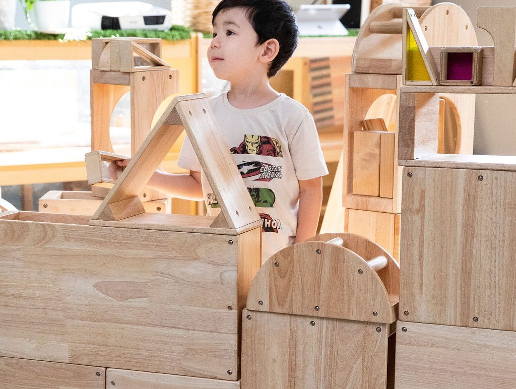 Child Care Annandale - Explore & Develop