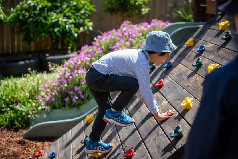 Child Care Waitara - Explore & Develop